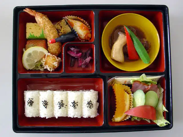 How long are Japanese lunch breaks? - Japan Nihon