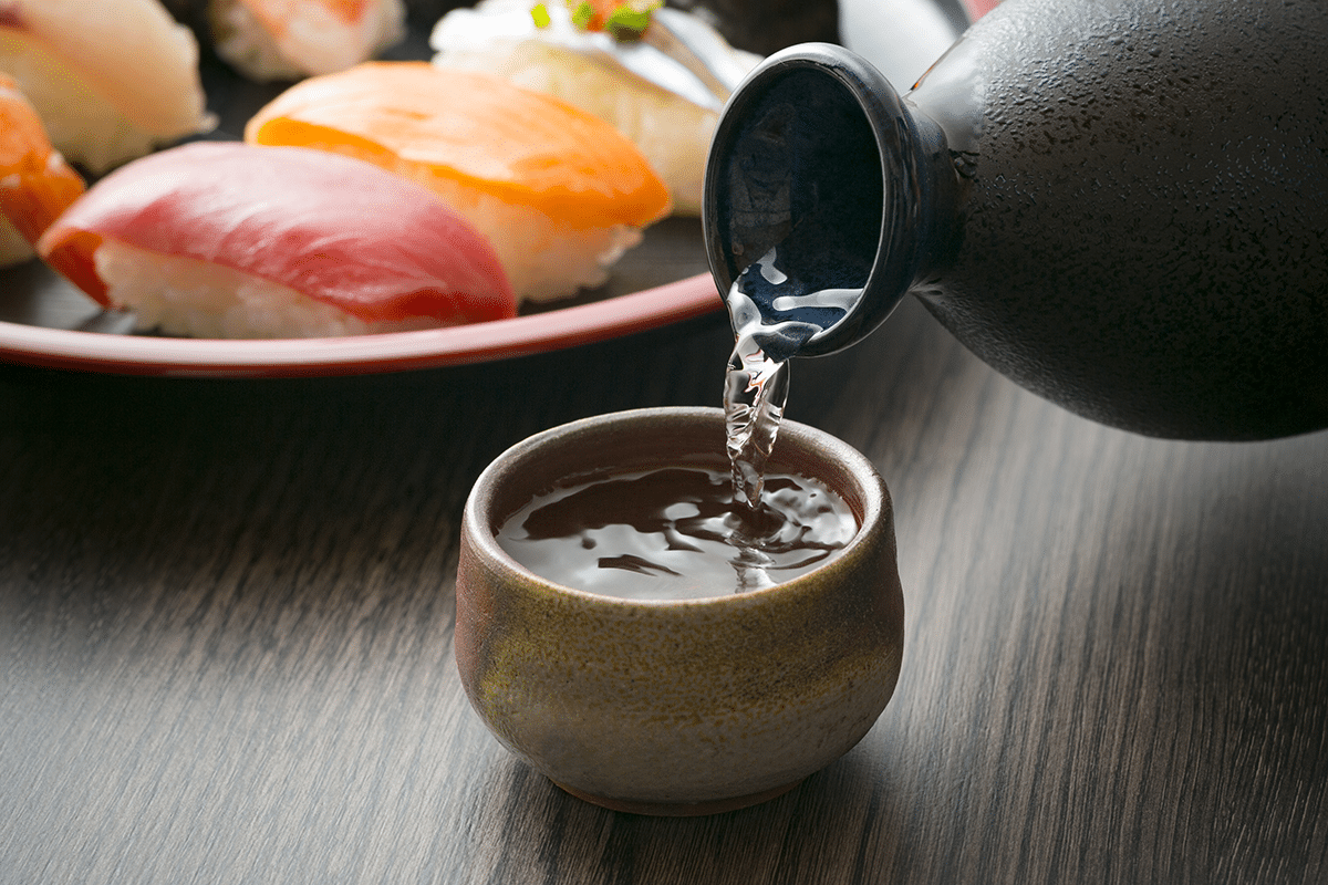 What do Japanese drink with meals? - Japan Nihon