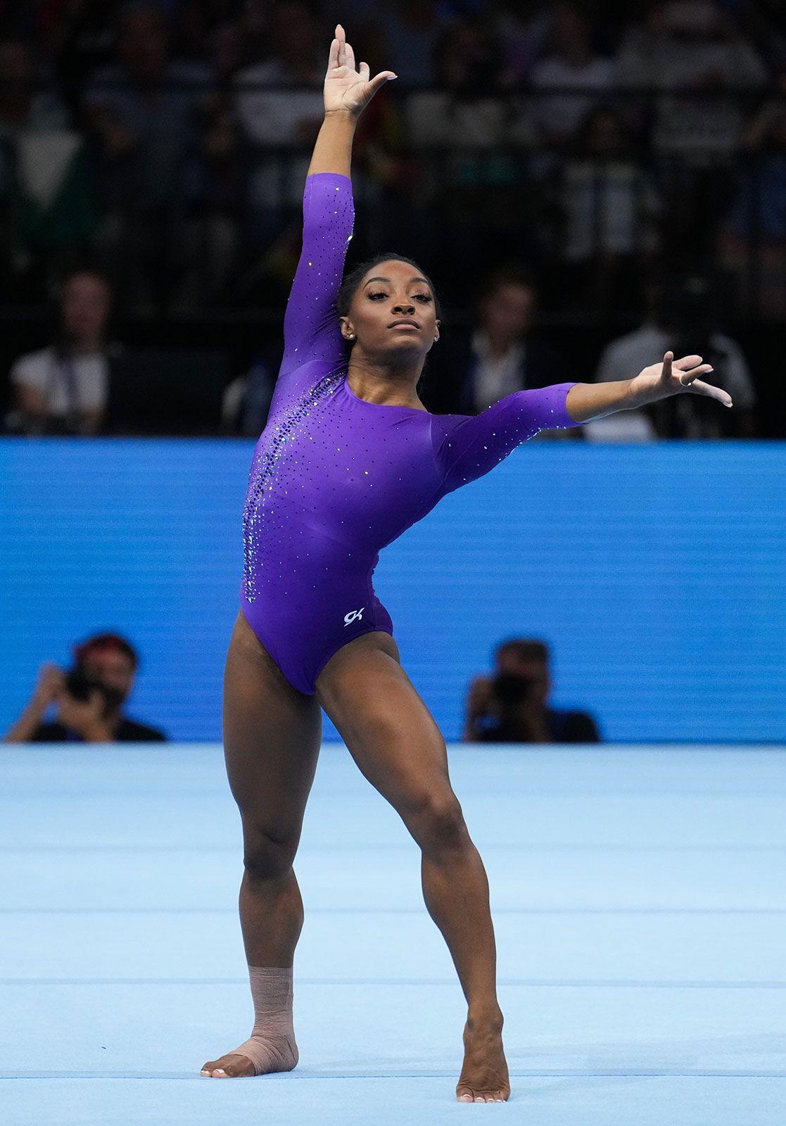 Who won floor exercise in tokyo? - Japan Nihon